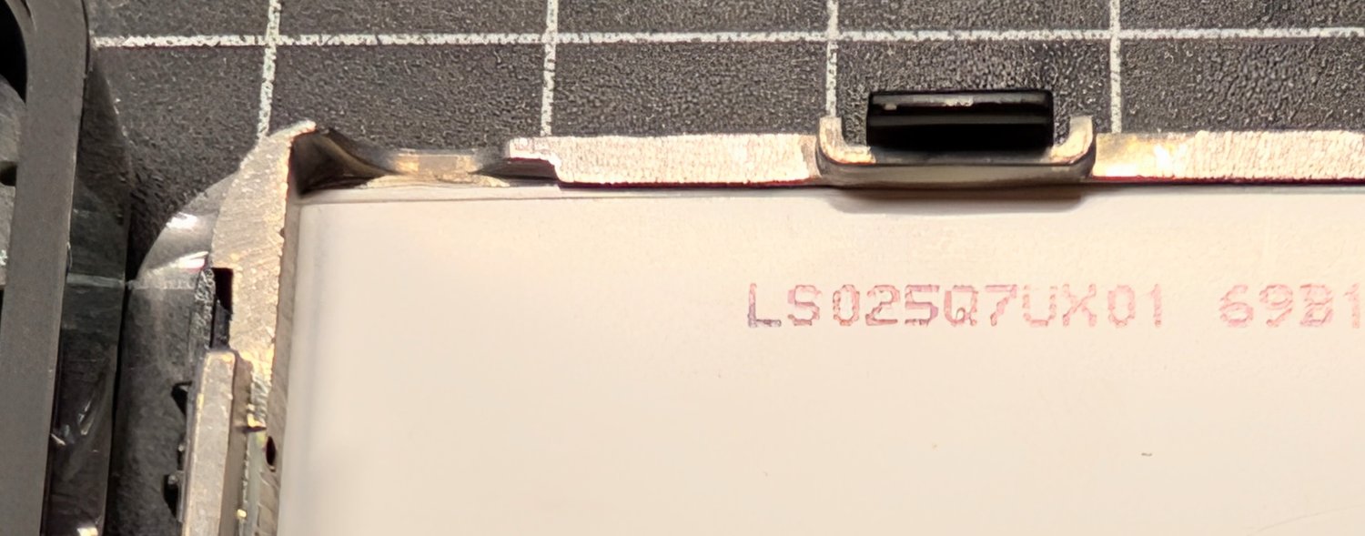 iPod mit Classic Connect von moonlit.market - electro-space